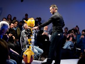 The Miroki, robots by Enchanted Tools – Ghene Snowdon