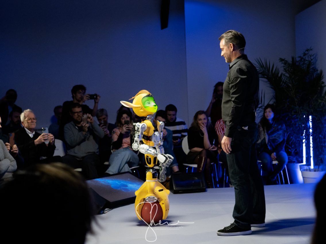 The Miroki, robots by Enchanted Tools – Ghene Snowdon